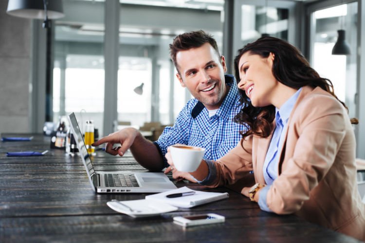 9 Powerful Tips on Brokering a Business Deal | Ivy Exec